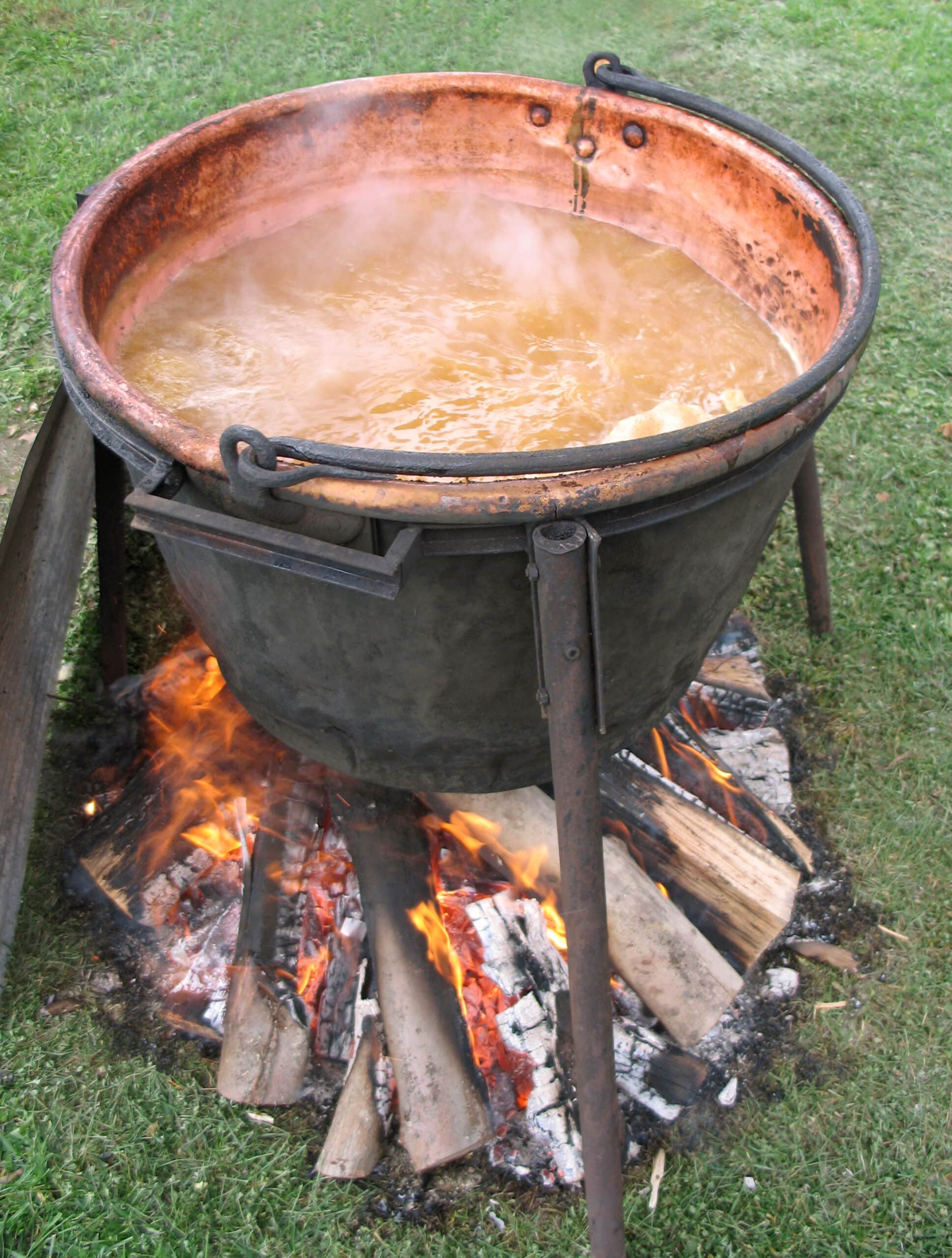 59th Annual Apple Butter Makin’ Days In Mount Vernon – Springfield Kids ...